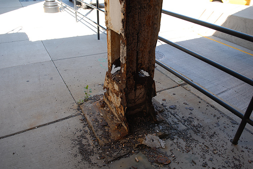 ChicagoClout: Mayor Daley gives wrecked up Bridges for Yuppies